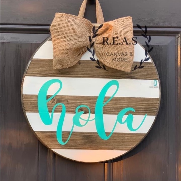 Wall Decor | Hola Round Wood Sign 18 Inches | Poshmark